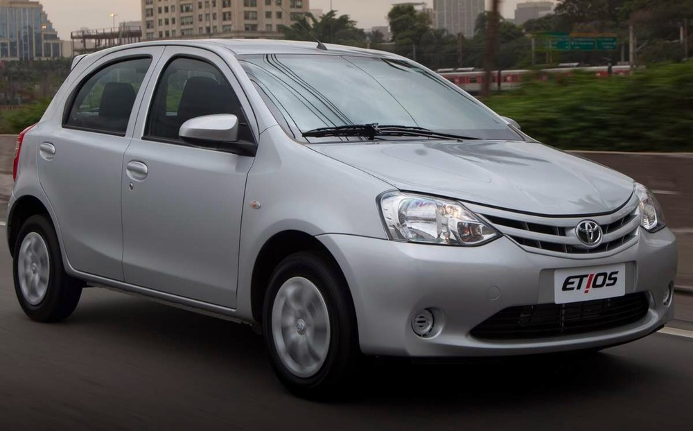 Toyota Etios: 5 principais versões usadas com preços a partir de R$ 30 mil