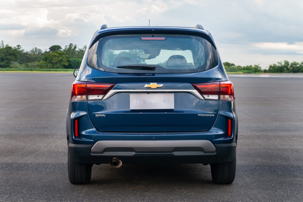 Chevrolet Spin 2025 terá 4 versões e central multimídia inédita de série