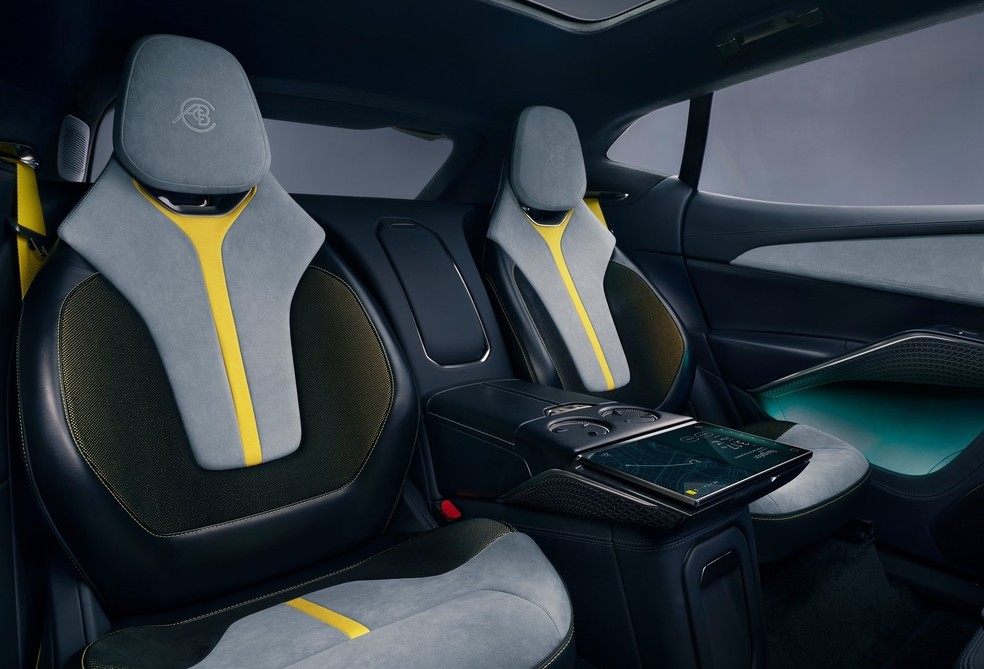 Primeiro SUV da Lotus é elétrico, tem mais de 900 cv e o nome mais ...