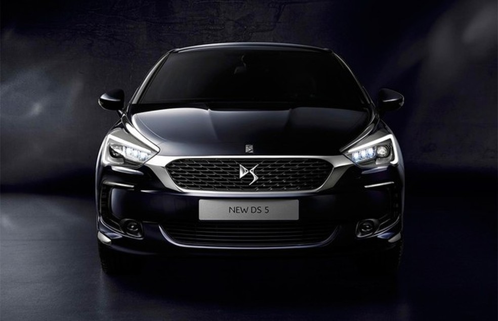 DS5 ganha leve facelift para Salão de Genebra