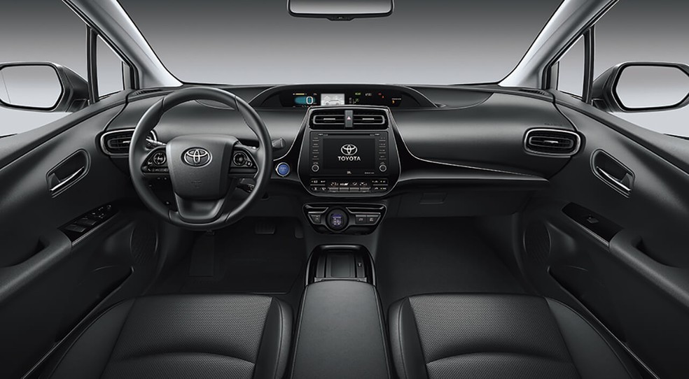 Toyota Prius chega ao Brasil com novo visual por R$ 128.530