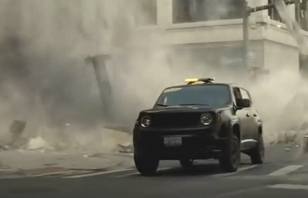Jeep divulga comerciais do Renegade para Batman vs Superman