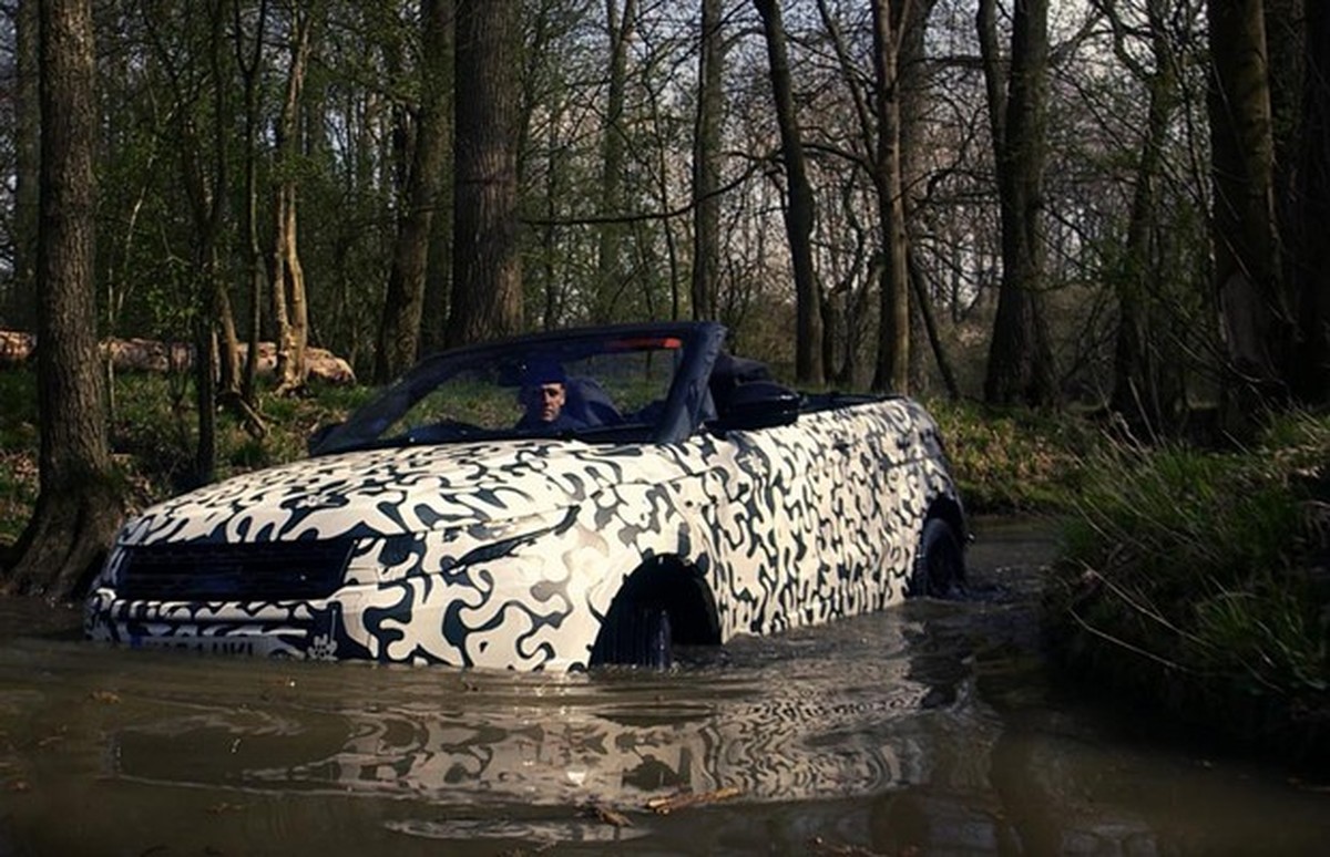 Vídeo: Range Rover Evoque Cabrio é testado na lama
