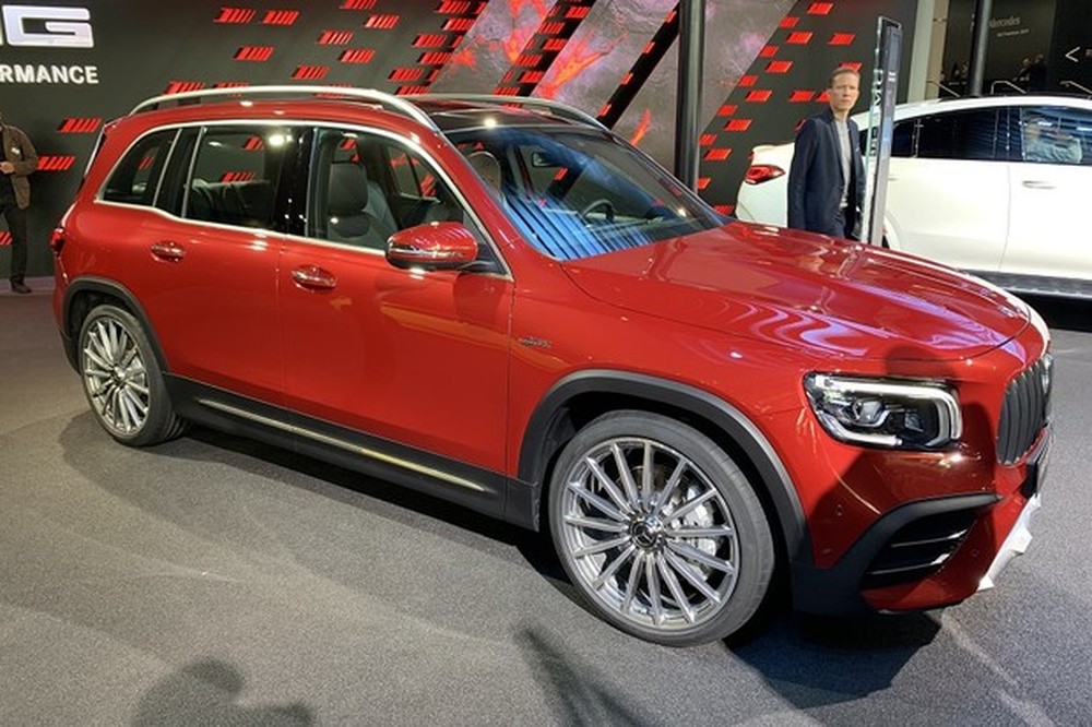 Mercedes confirma AMG GLB 35 e os renovados GLC e GLE no Salão de Frankfurt
