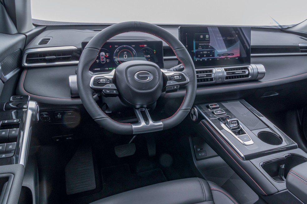 Comparativo de híbridos: GAC GS4 e Omoda 5 superam o Toyota Corolla Cross?