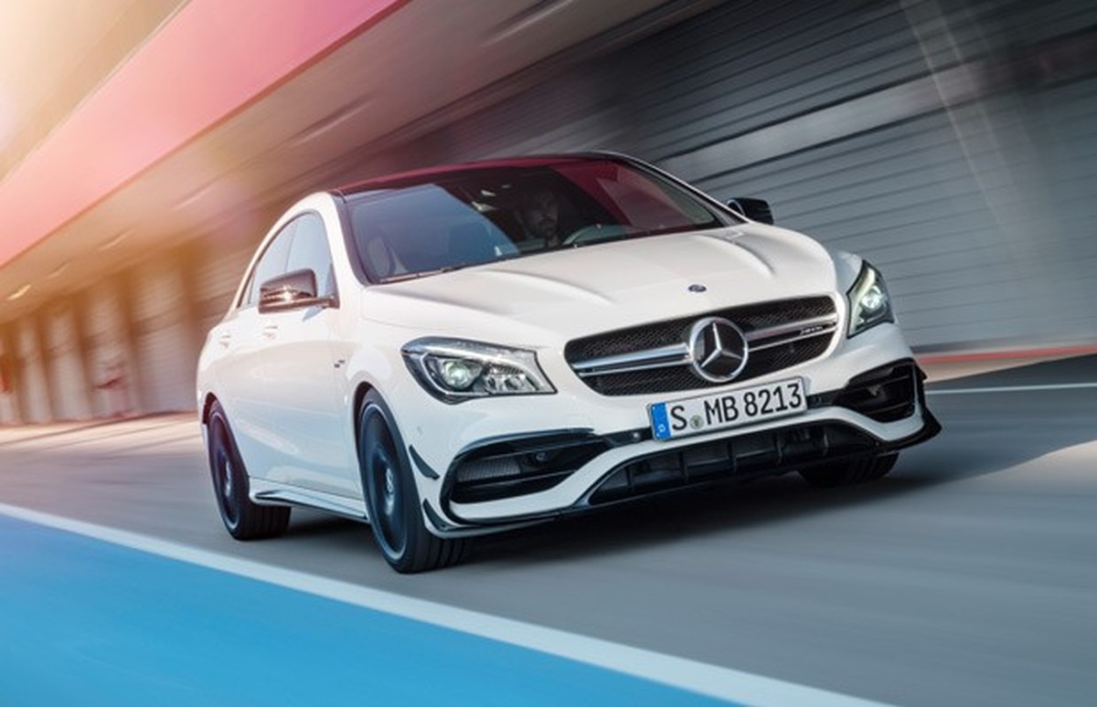 Mercedes CLA reestilizado começa a ser vendido no Brasil por R$156.900