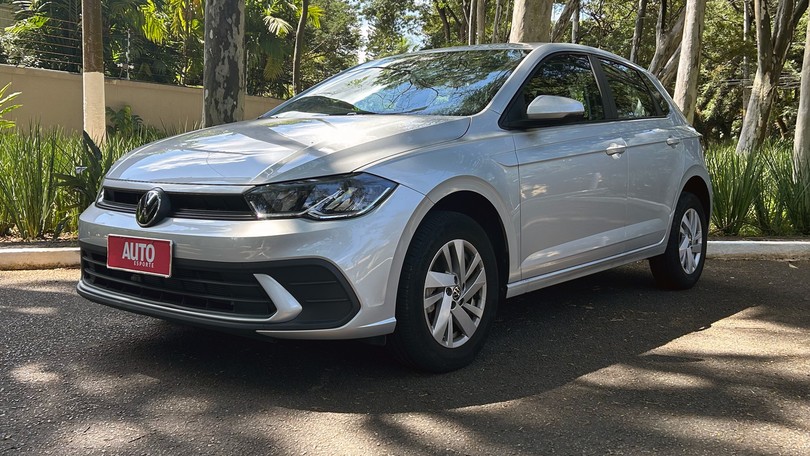 Autoesporte Carros: Hatch compacto