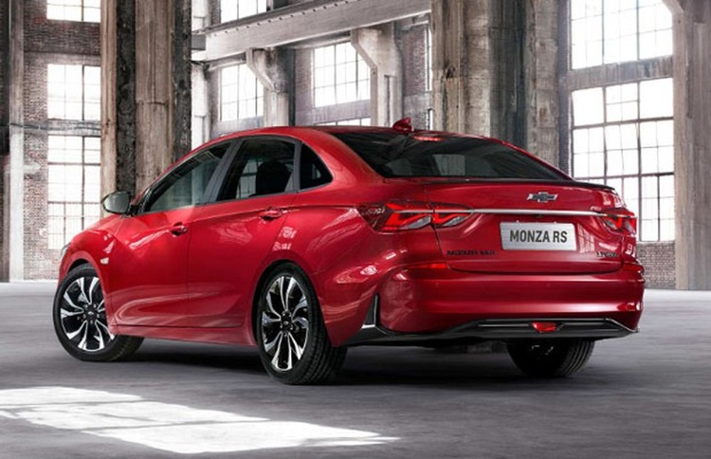 Por causa do Chevrolet Onix Plus nunca teremos o Monza de volta ao Brasil