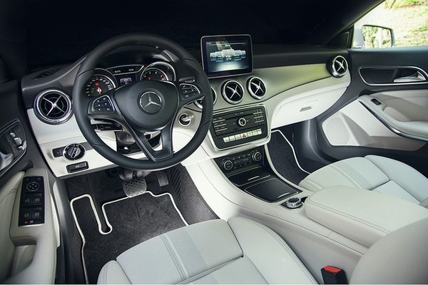 Teste: Mercedes CLA 200 Vision