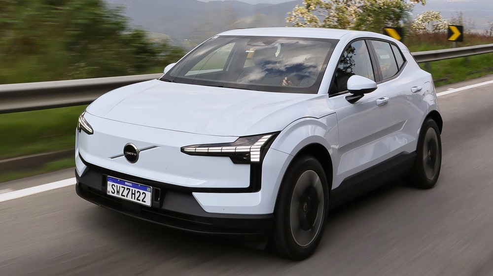Volvo XC60 elétrico e EX30 aventureiro são confirmados e surgem em breve