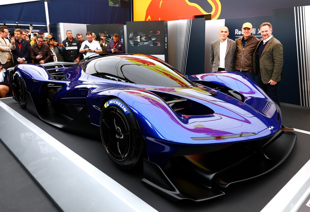 Red Bull lança hipercarro de R$ 35 milhões e 1.200 cv inspirado na F1