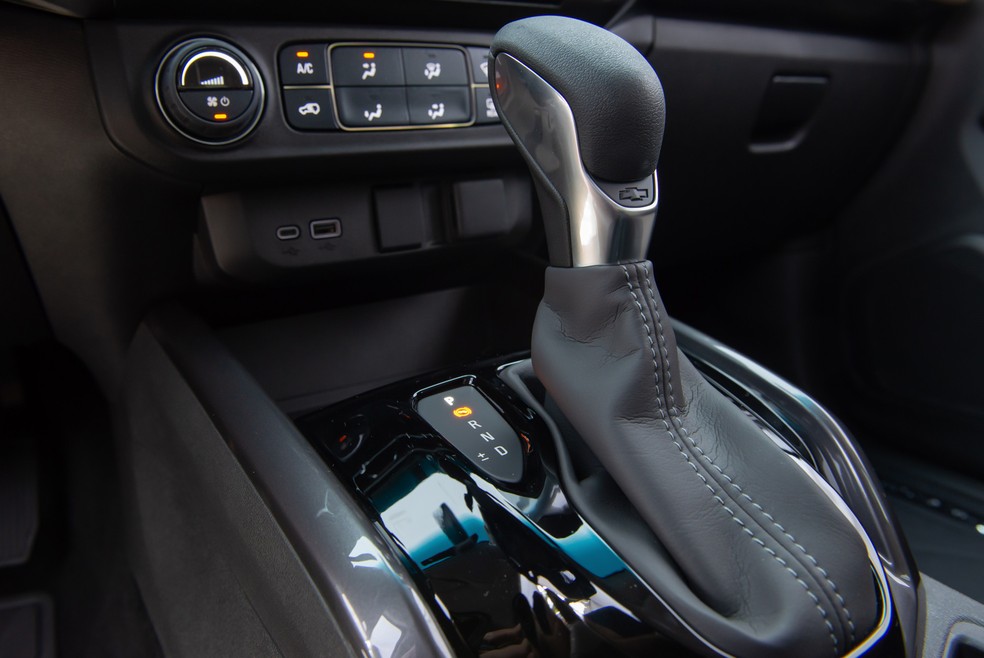 É verdade que a CNH terá uma categoria para carros automáticos? Entenda