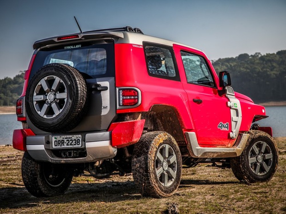 Testamos o novo Troller T4