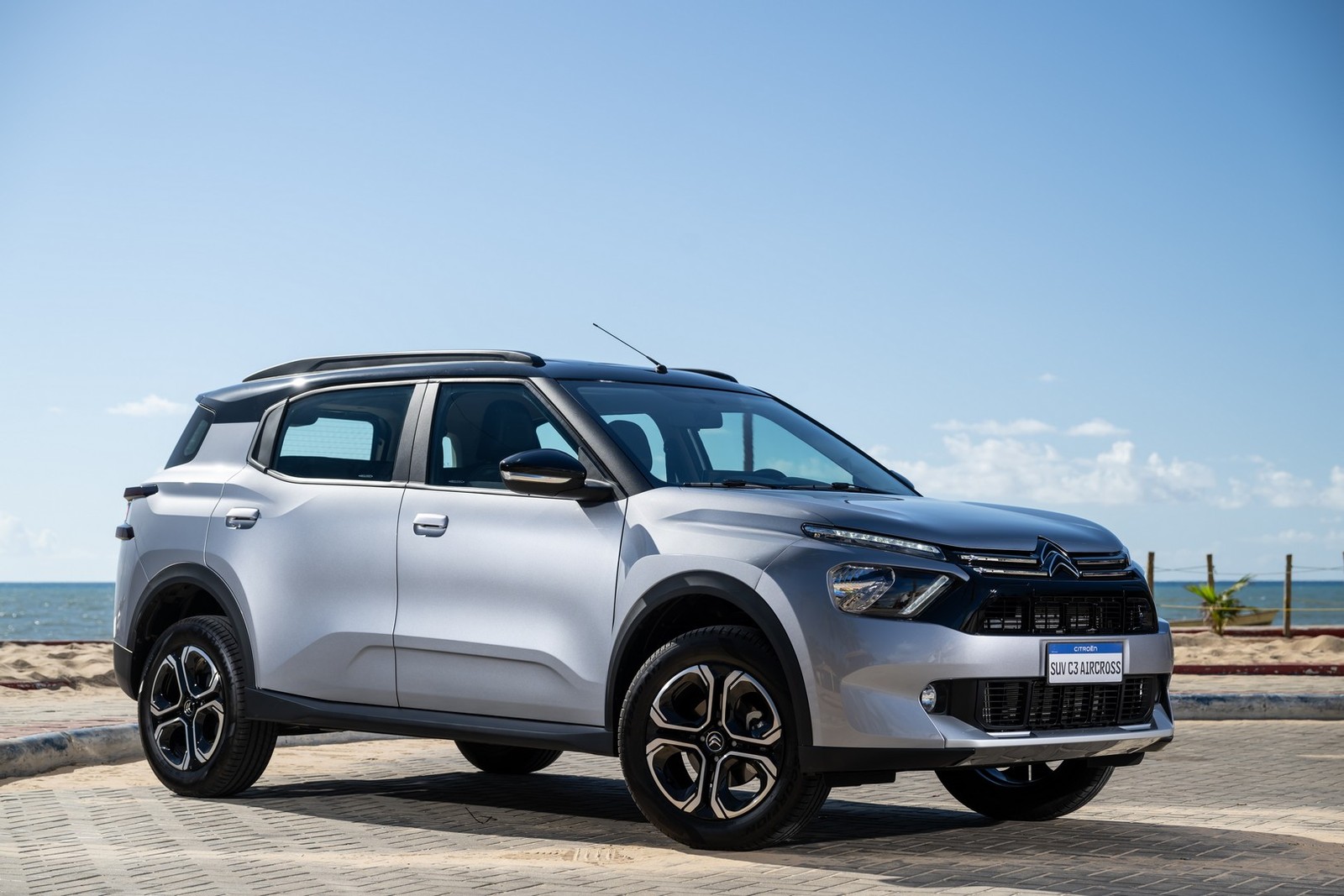 Teste: Citroën C3 Aircross é SUV sem luxos para famílias grandes