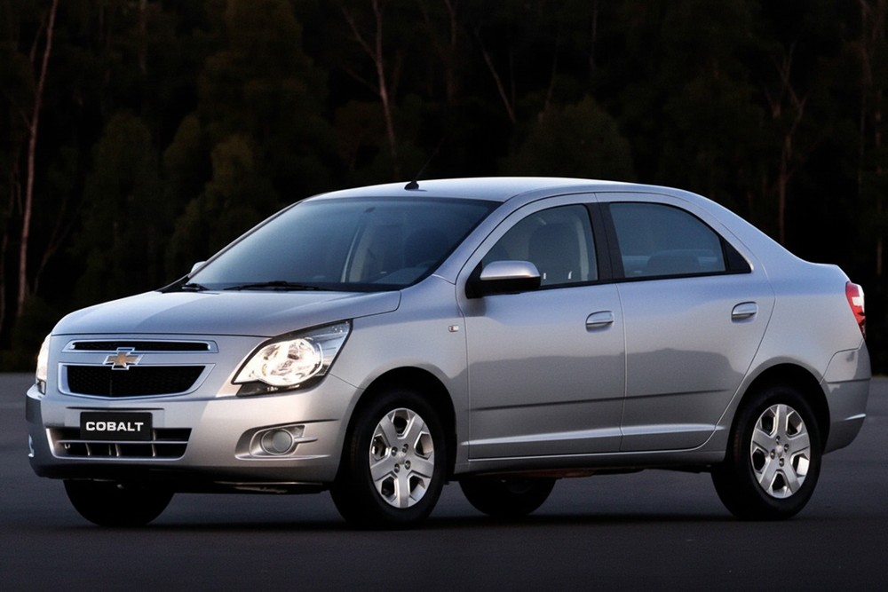 5 versões do Chevrolet Cobalt usado com muito espaço e ótimo preço