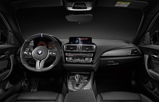 BMW M2 ganha itens da Série M