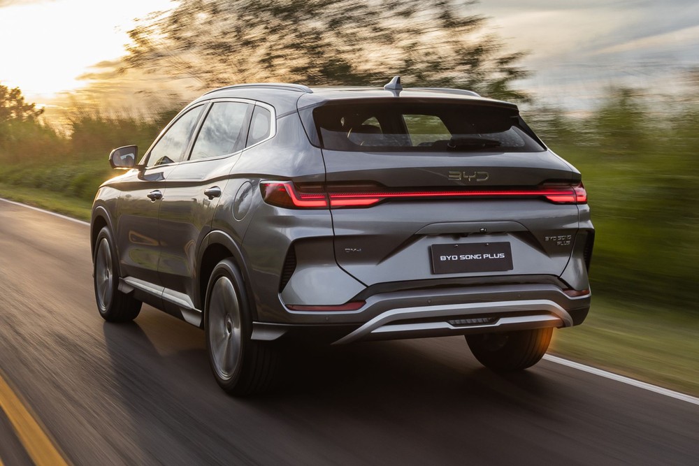 Vídeo: BYD Song Plus 2026 está de cara nova e mais caro que GWM Haval H6